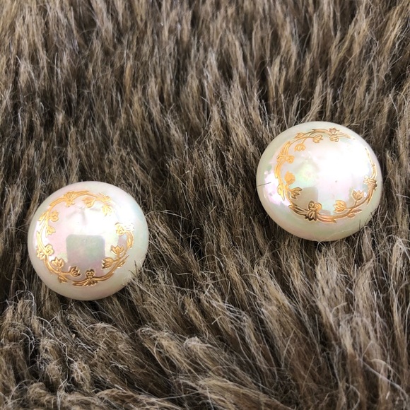Vintage | Jewelry | Vintage 5s Opalescent Button Screw Back Clips ...